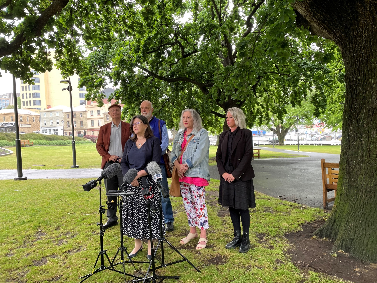 Letter to Premier on poker machine reform | Anglicare